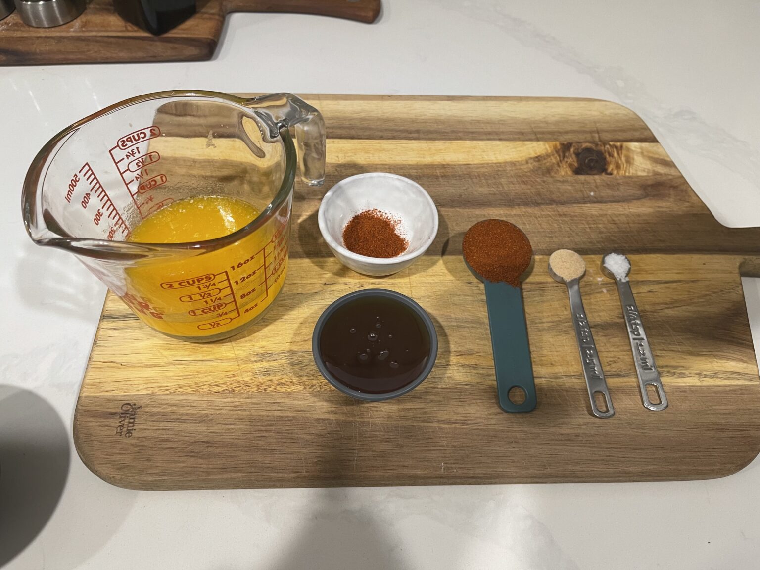 Hot Honey Sauce - Meghan It Up