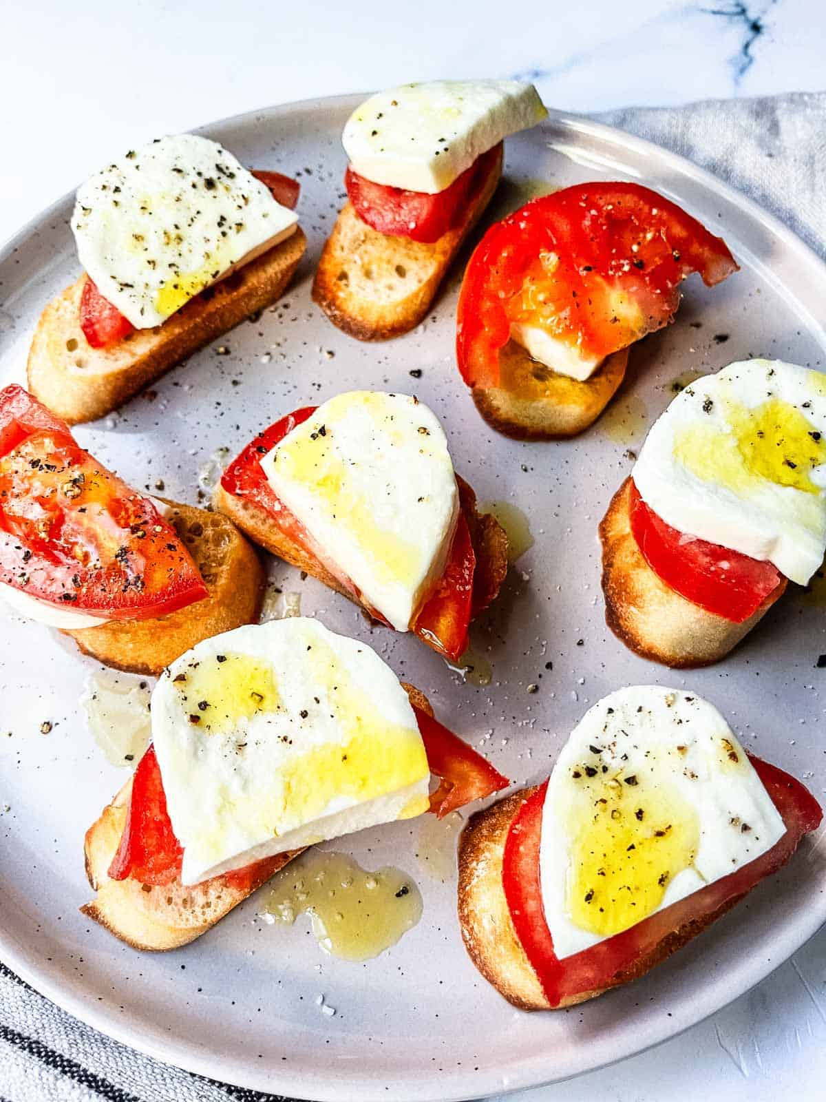Caprese Crostini - Meghan It Up