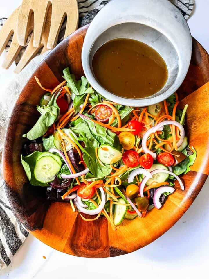 Classic Italian Insalata Mista (Easy Mixed Salad) - Meghan It Up